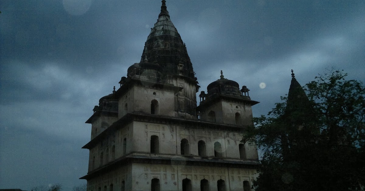 Yatra Tatra Sarvatra .......Trips of Alok: Shri Pitambara Peeth (Datia ...